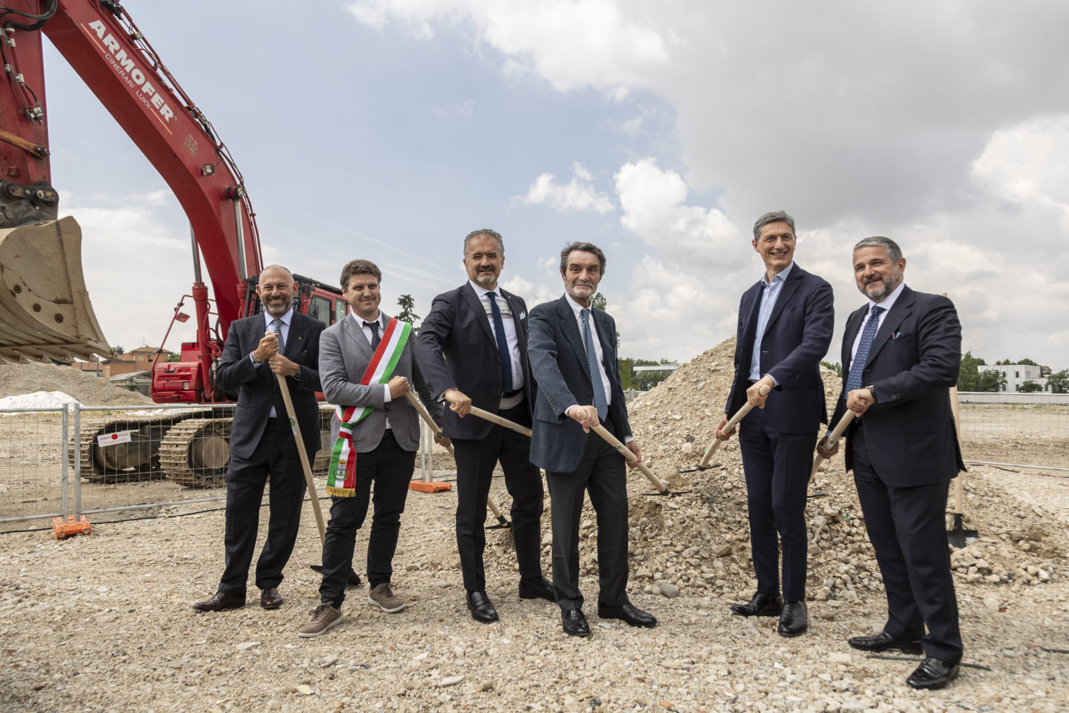 Inaugurata oggi la Gigafactory di elettrolizzatori di De Nora e Snam ...